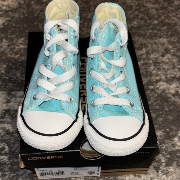 Converse | Shoes | Converse Kids Hightop Sneakers Blue And White | Poshmark